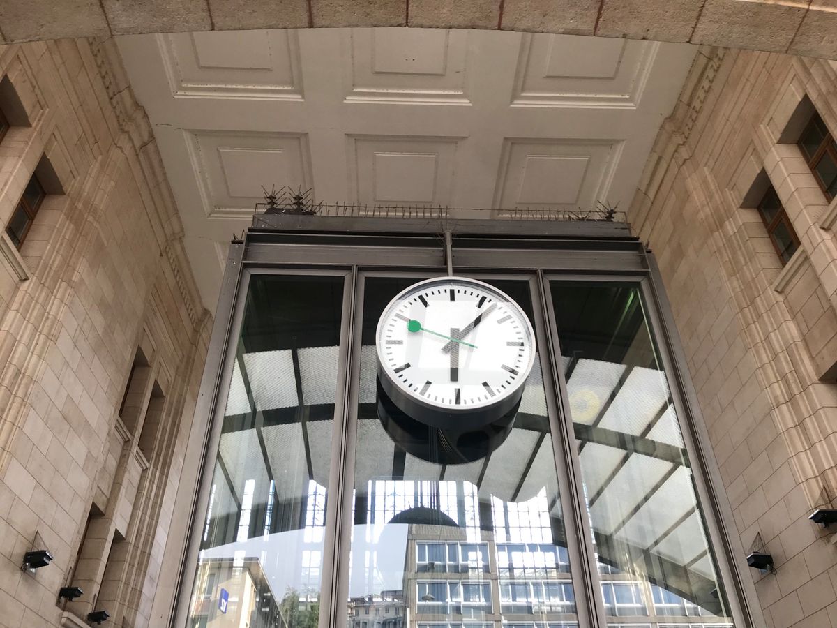Gare de Lausanne: la trotteuse de l’horloge CFF passe au vert