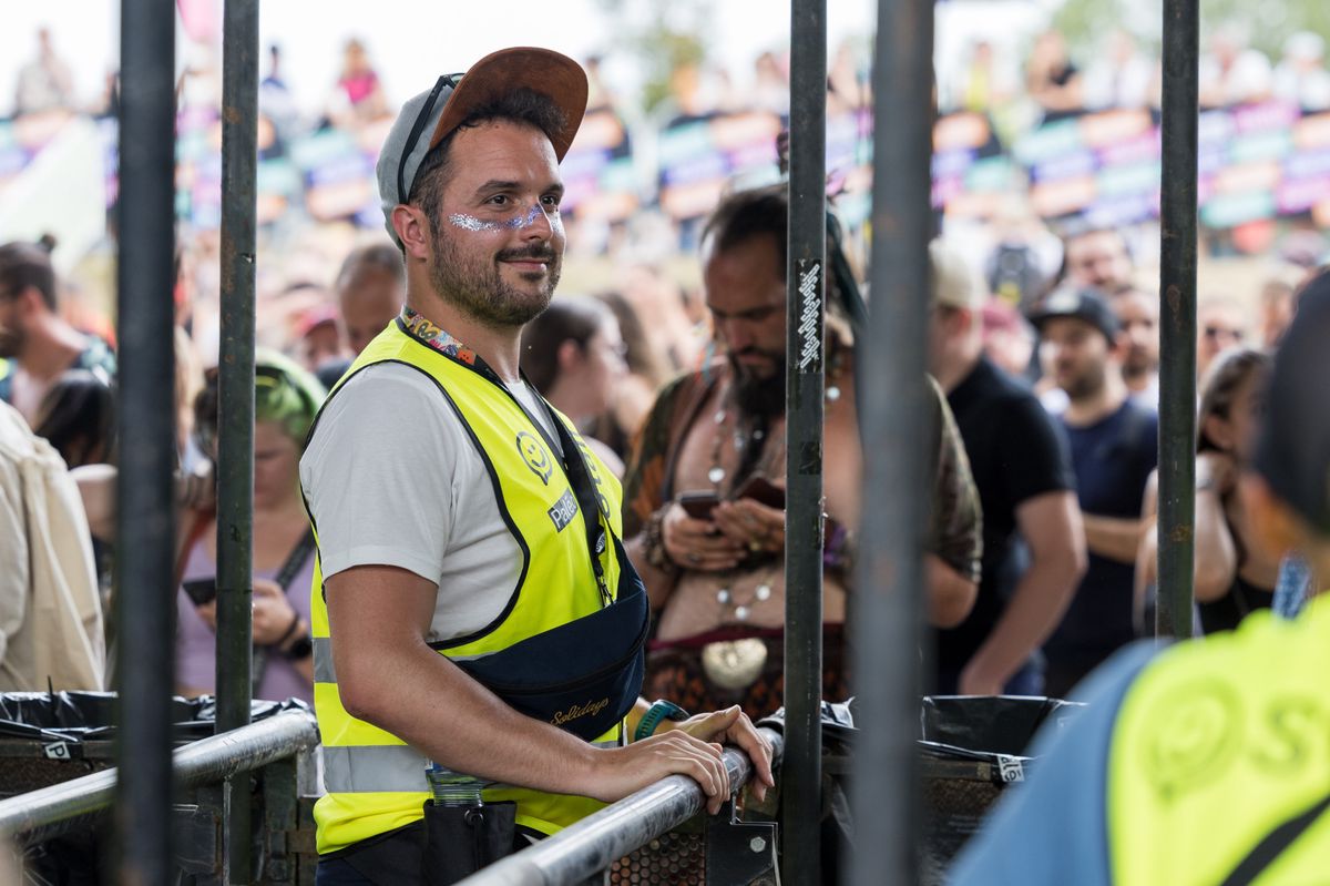 Bilan sécuritaire: Cinq voleurs de téléphones arrêtés à Paléo | Tribune ...