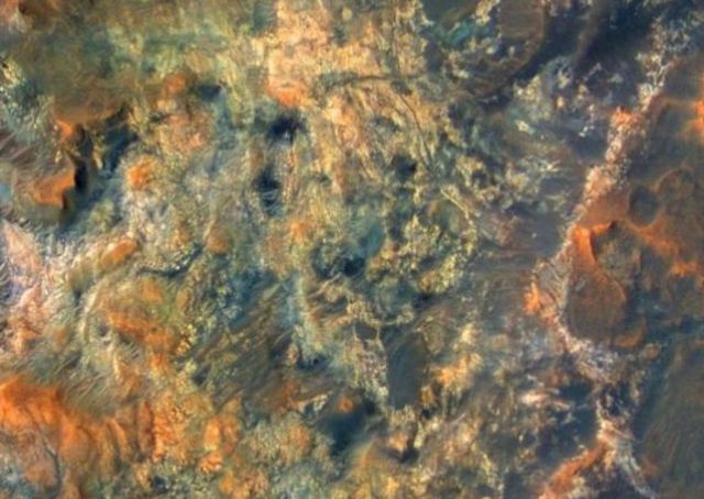 Pluie de messages pour les 50 ans du survol de la planète Mars