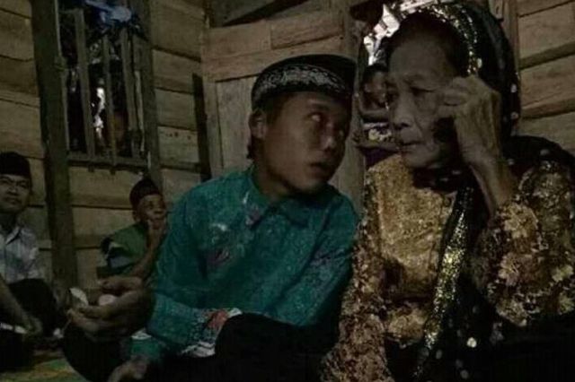 Indonésie – Un adolescent épouse une femme de 73 ans | Tribune de Genève