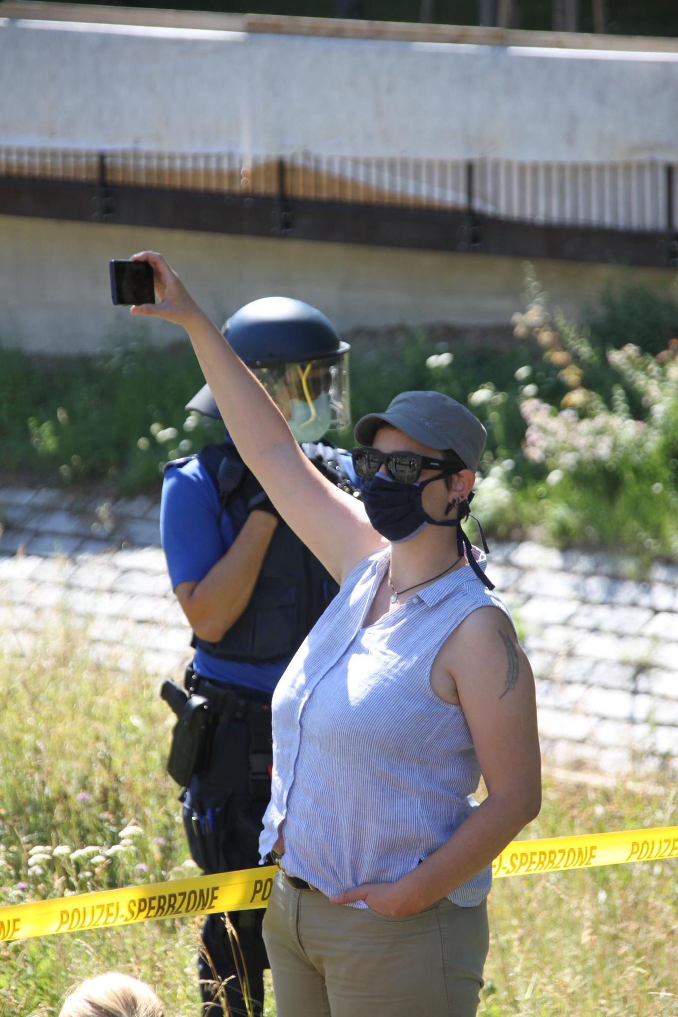 Basel im Demo-Fieber – Gleich drei Demonstrationen legen Verkehr lahm ...