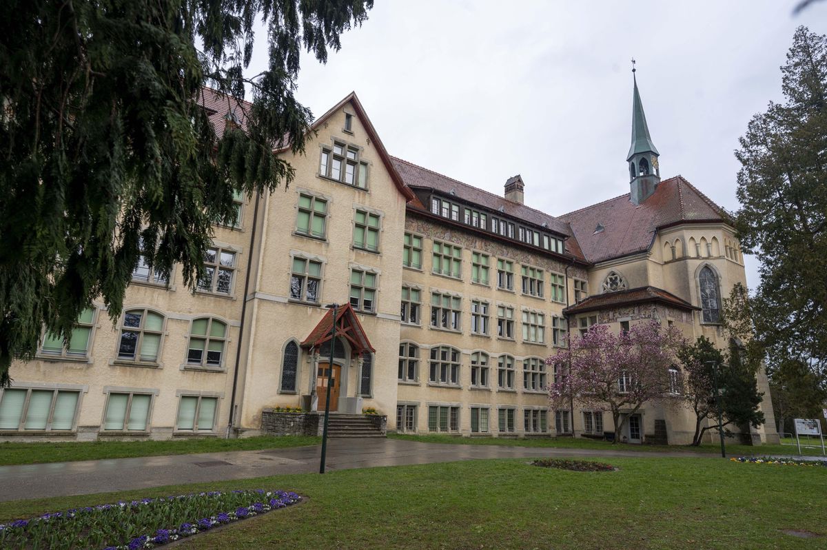 Bâtiment historique: Estavayer veut mettre encore des millions dans le ...