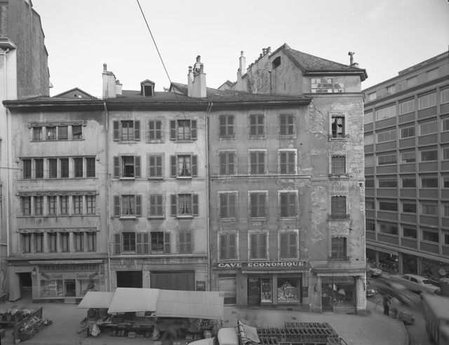 Une vraie collection de maisons Rousseau | Tribune de Genève