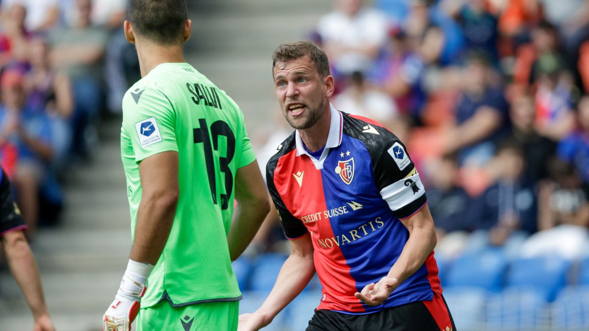 Flugzeug kaputt – FCB-Reise nach Kasachstan wird zur Tortur