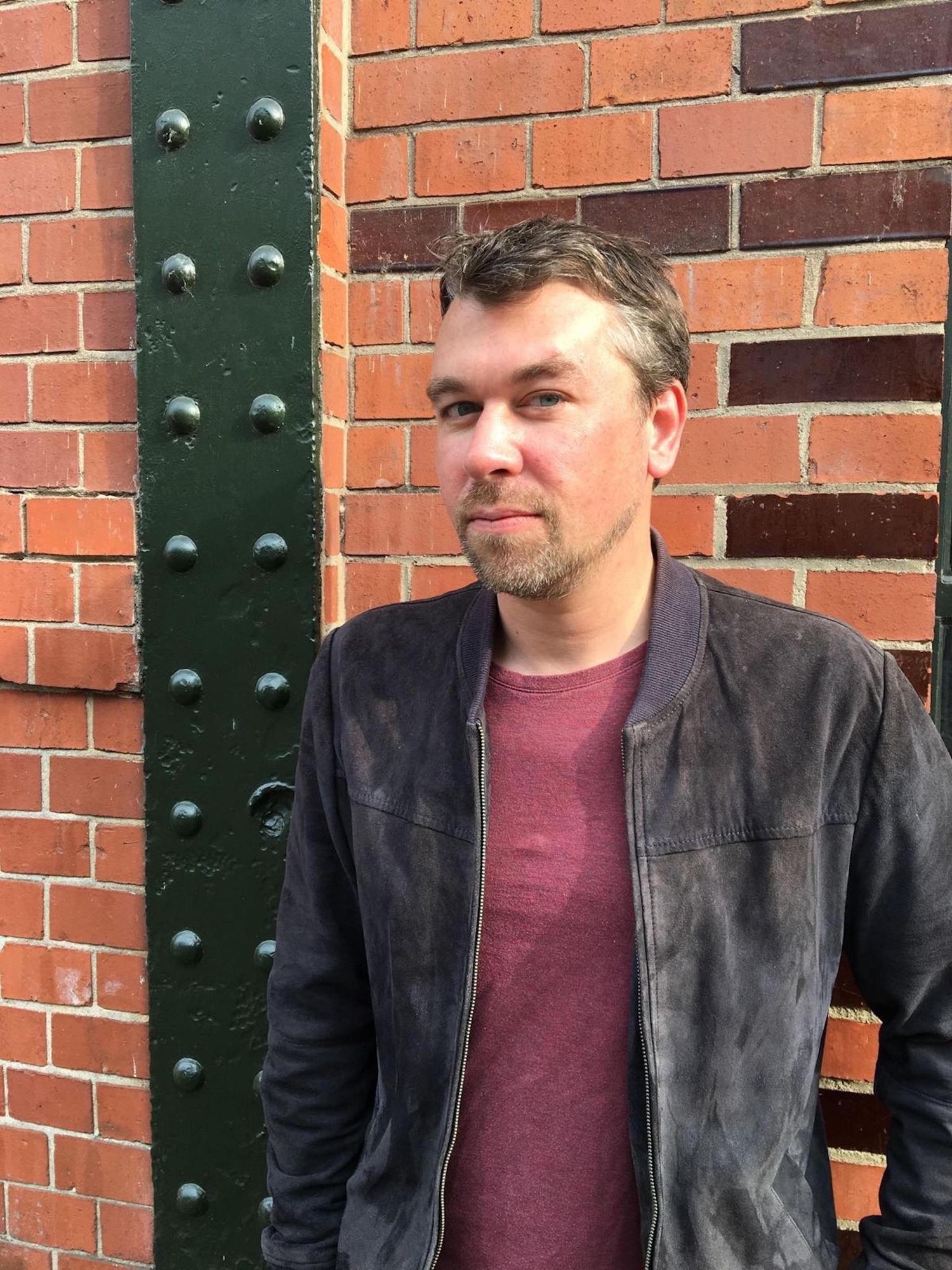 Thriller romand - Rafael Wolf lache un «messie» au temps des réseaux sociaux | 24 heures