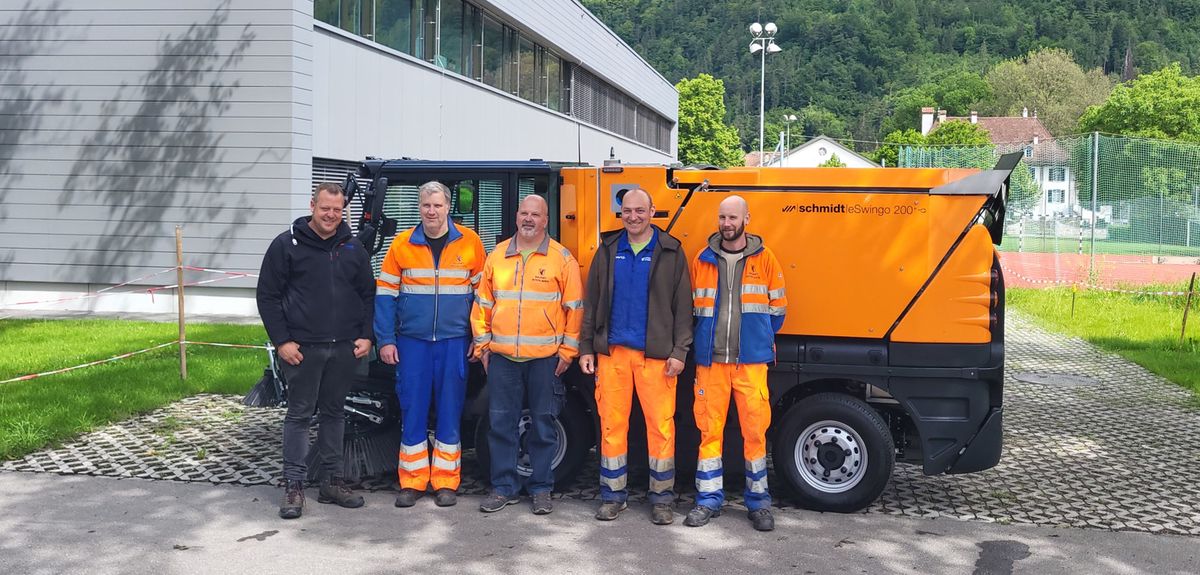 Werkhof Interlaken: Das siebte Elektrofahrzeug ist im Einsatz | Berner Oberländer