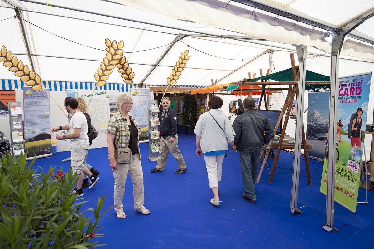 Comptoir de Denezy: Le plus grand des petits comptoirs va refaire ...