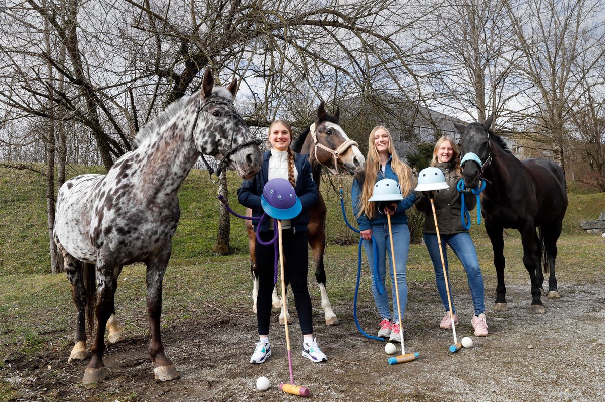 Familiäres Trio aus Wil – Wie drei Schwestern zum Polo kamen | Tages ...