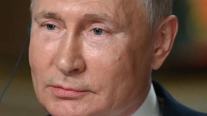 Transformation du visage – Vladimir Poutine est-il accro au Botox? - L ...