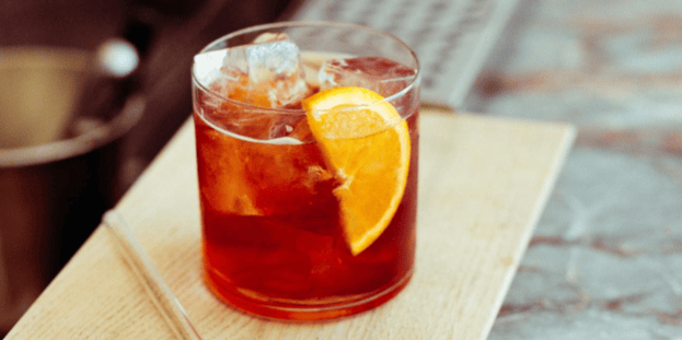 Zürich: Kaulitz erwähnt Frank Ocean Drink der Bar Sacchi