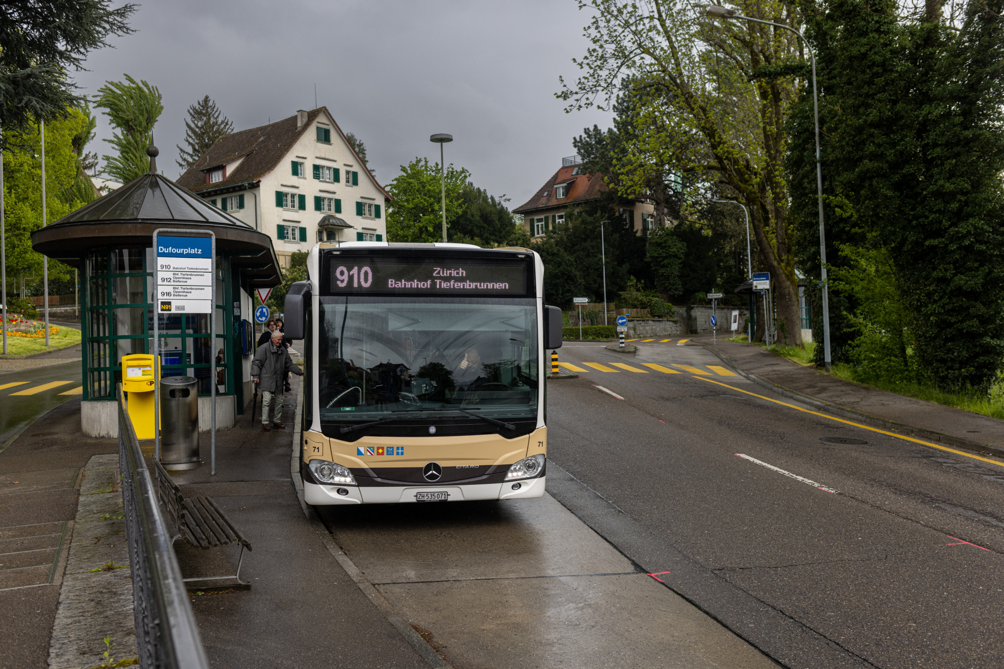 Neuer Fahrplan in Zollikon: Der ZVV will den Ortsbus nicht mehr bis in ...