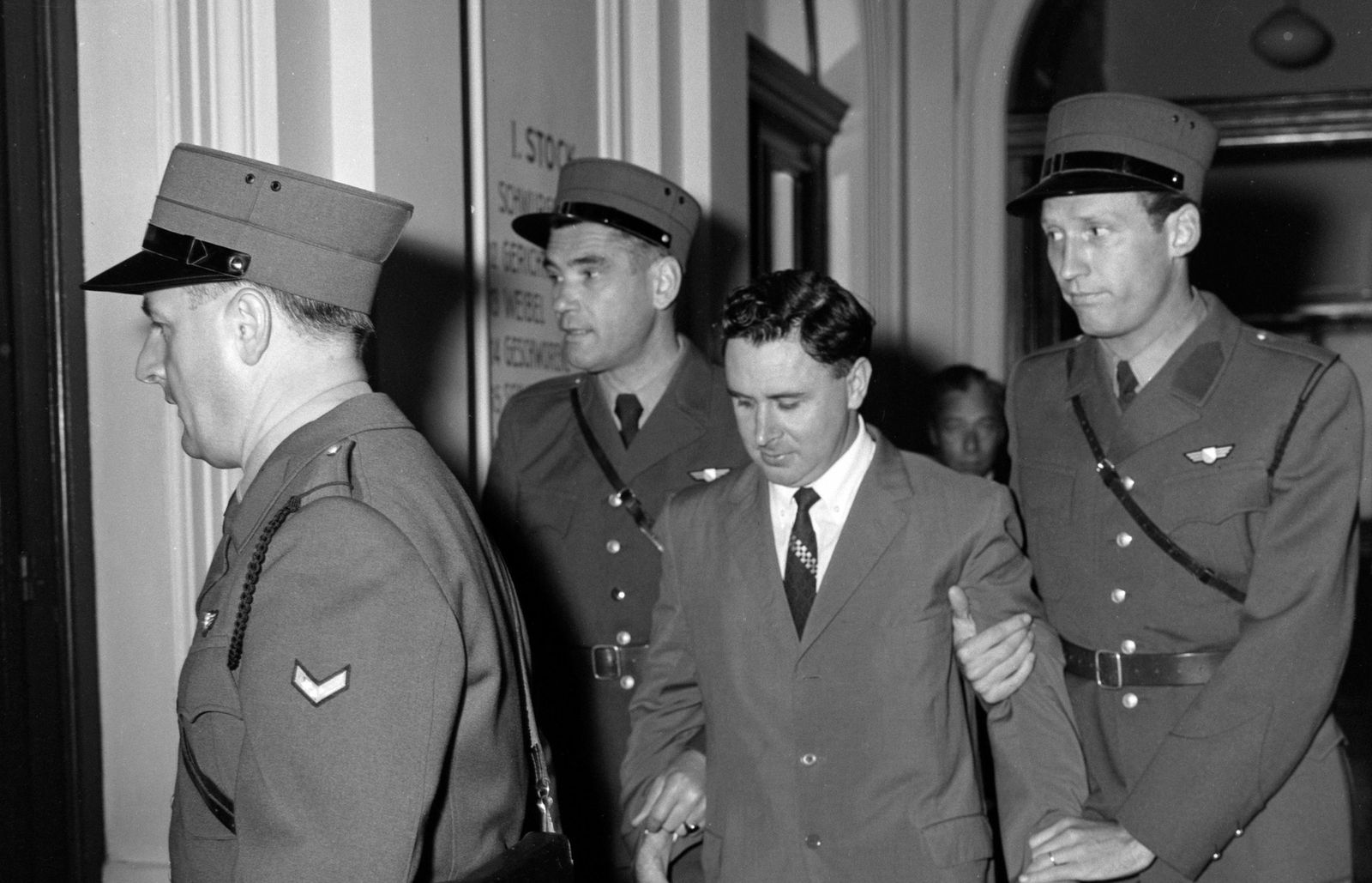 Regensdorf: Als der englische Brian in der Strafanstalt tobte | Tages ...