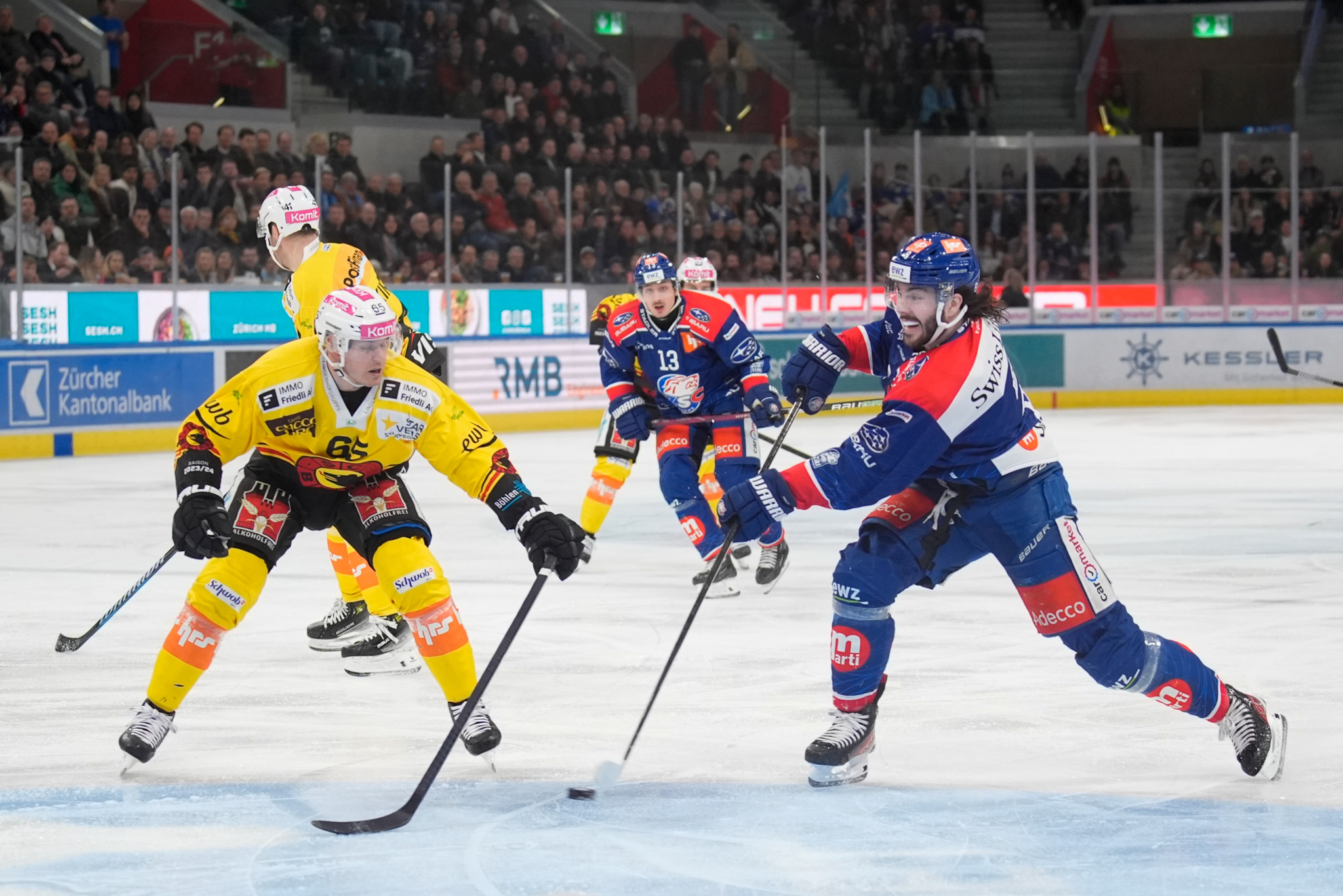 4:1-Sieg gegen den SCB: Als Willy Riedi kommt, knackt der ZSC den Beton ...