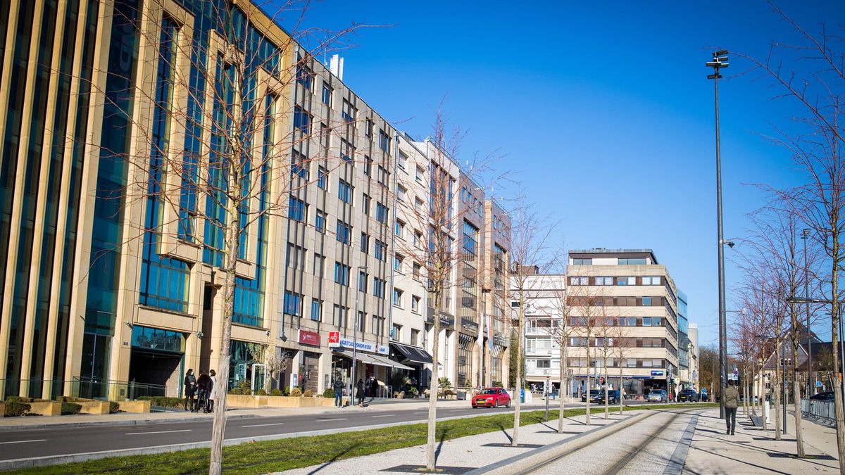 Place financière: Moins de banques privées mais davantage de très ...