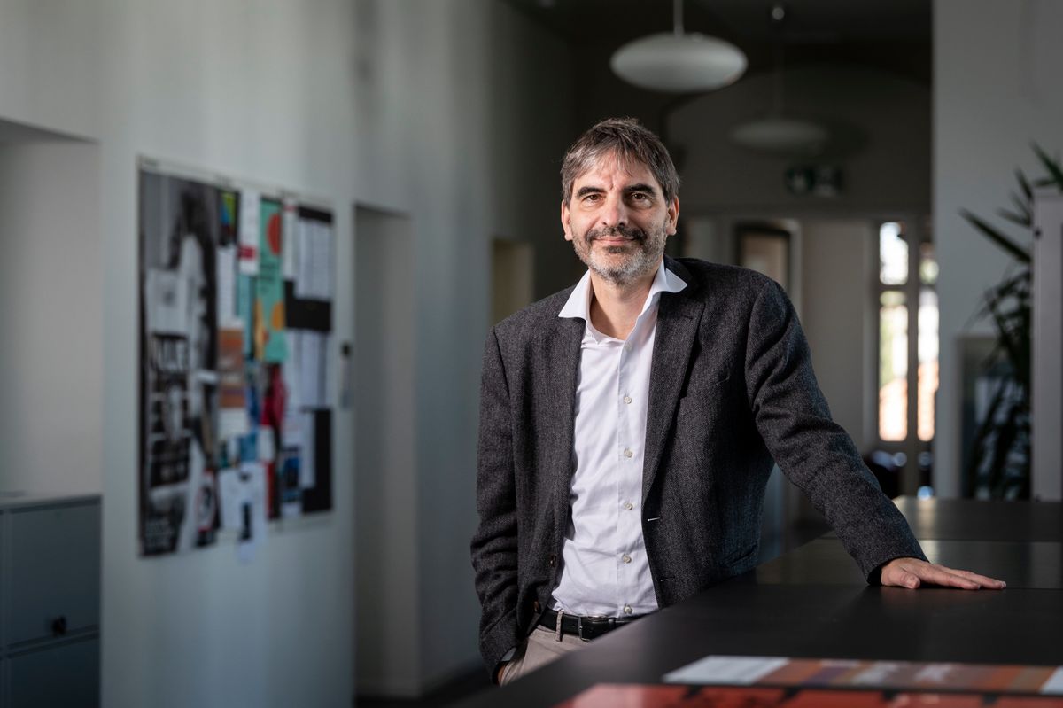 Interview mit Aymo Brunetti: «Die UBS ist nach der Übernahme der Credit ...