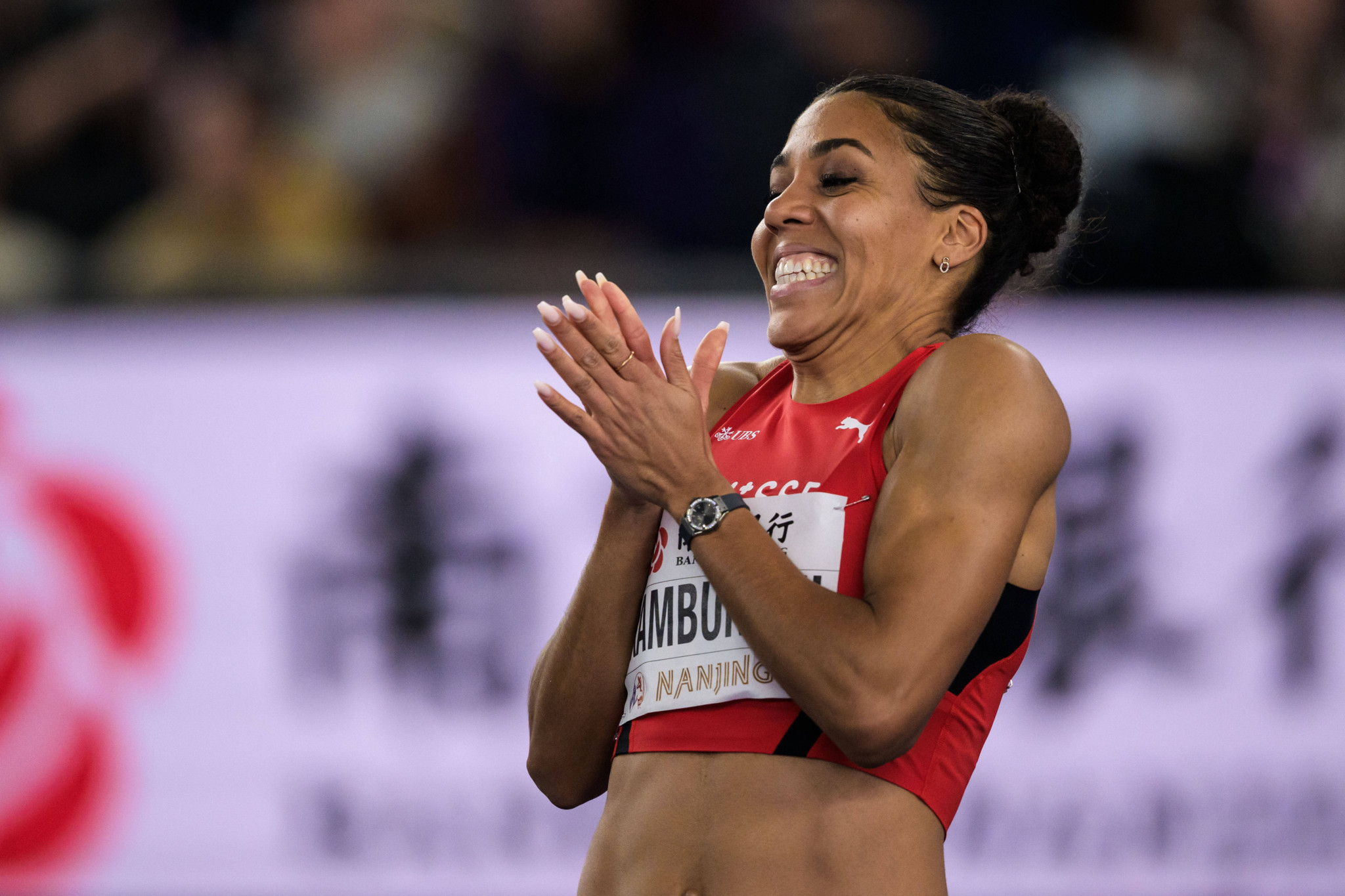 Mujinga Kambundji: Hallen-Weltmeisterin bringt Sohn zur Welt