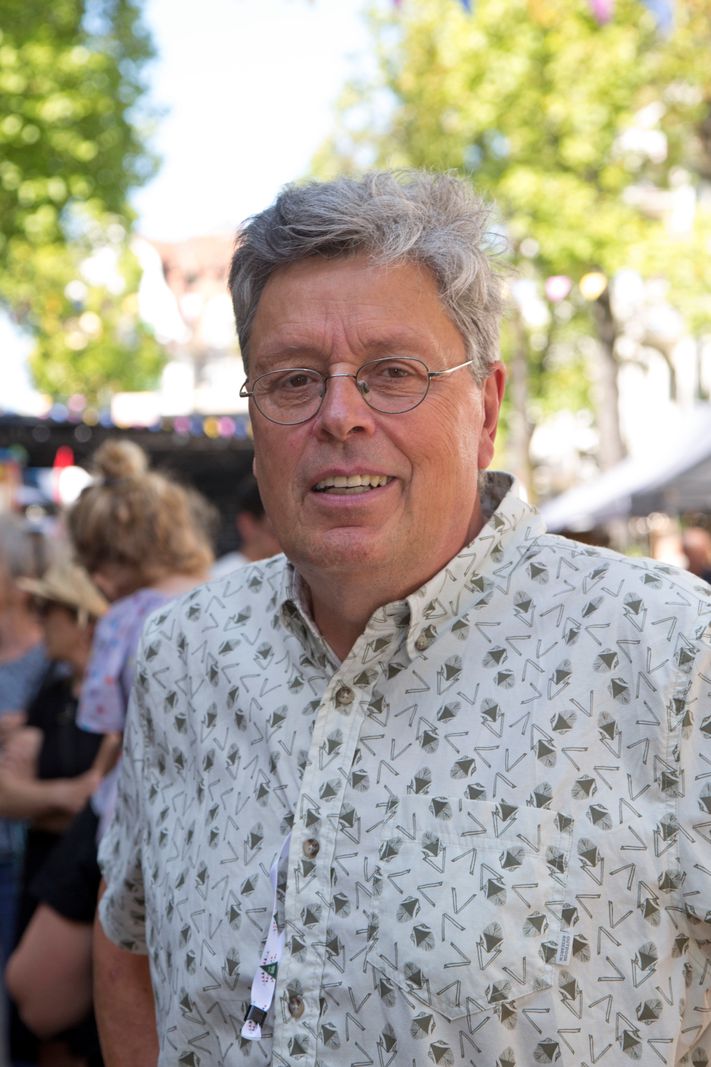 Hetze im Netz, Sachlichkeit vor Ort: Was von der lauten Wahlkampf-Show ...