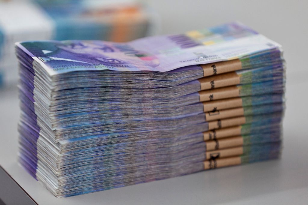 BNS – Les Suisses se ruent sur les billets de 1000 francs | 24 heures