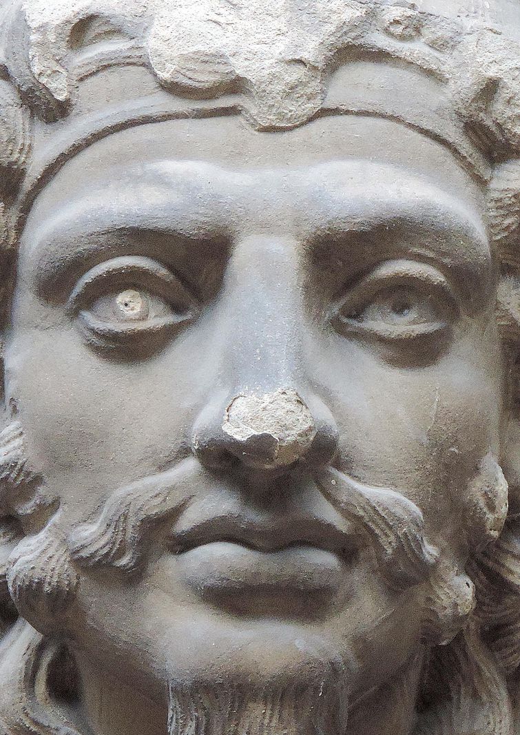 Patrimoine architectural: Les mascarons exposent leurs regards de ...