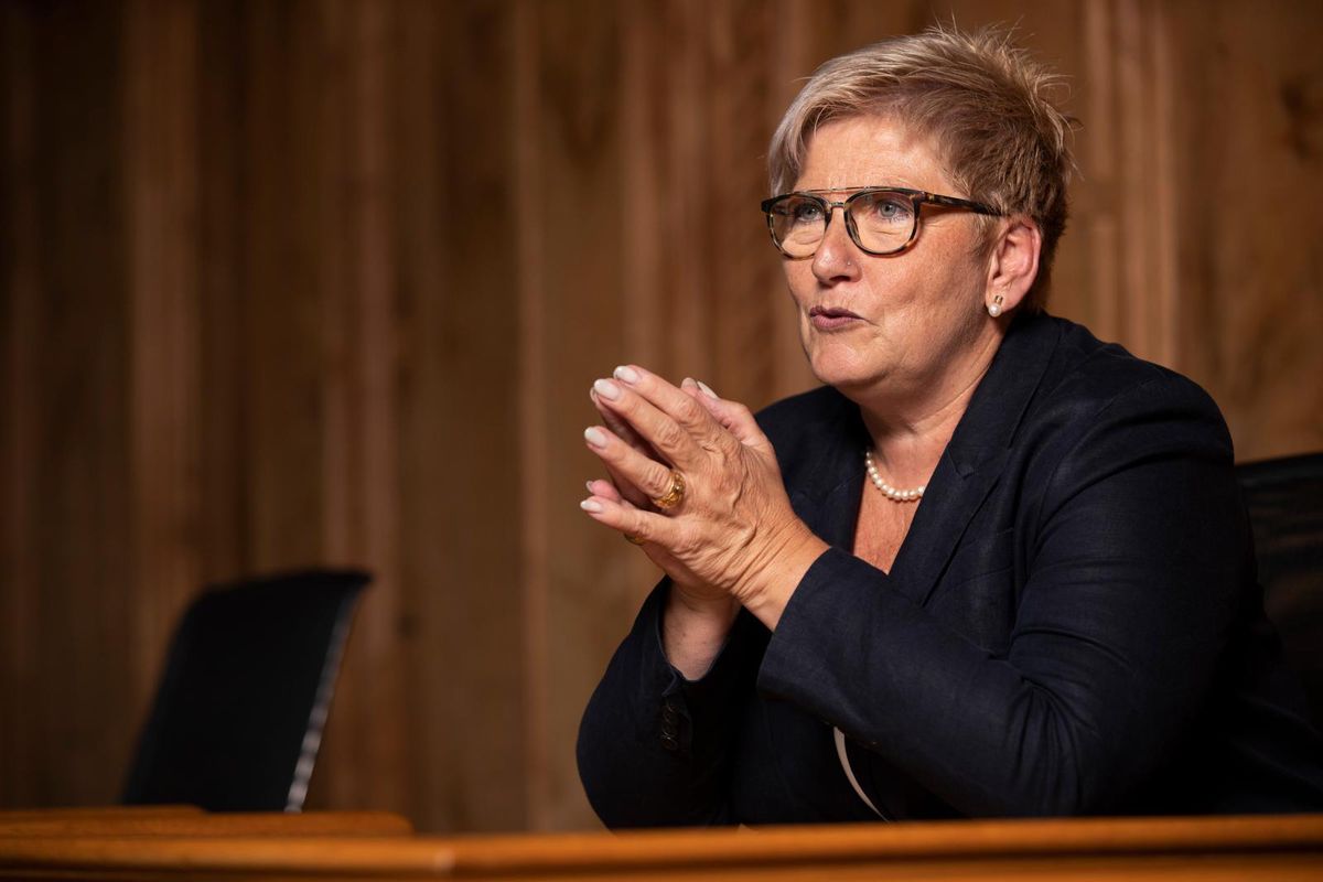 Loch in Berner Staatskasse – Parteien signalisieren Verständnis für ...