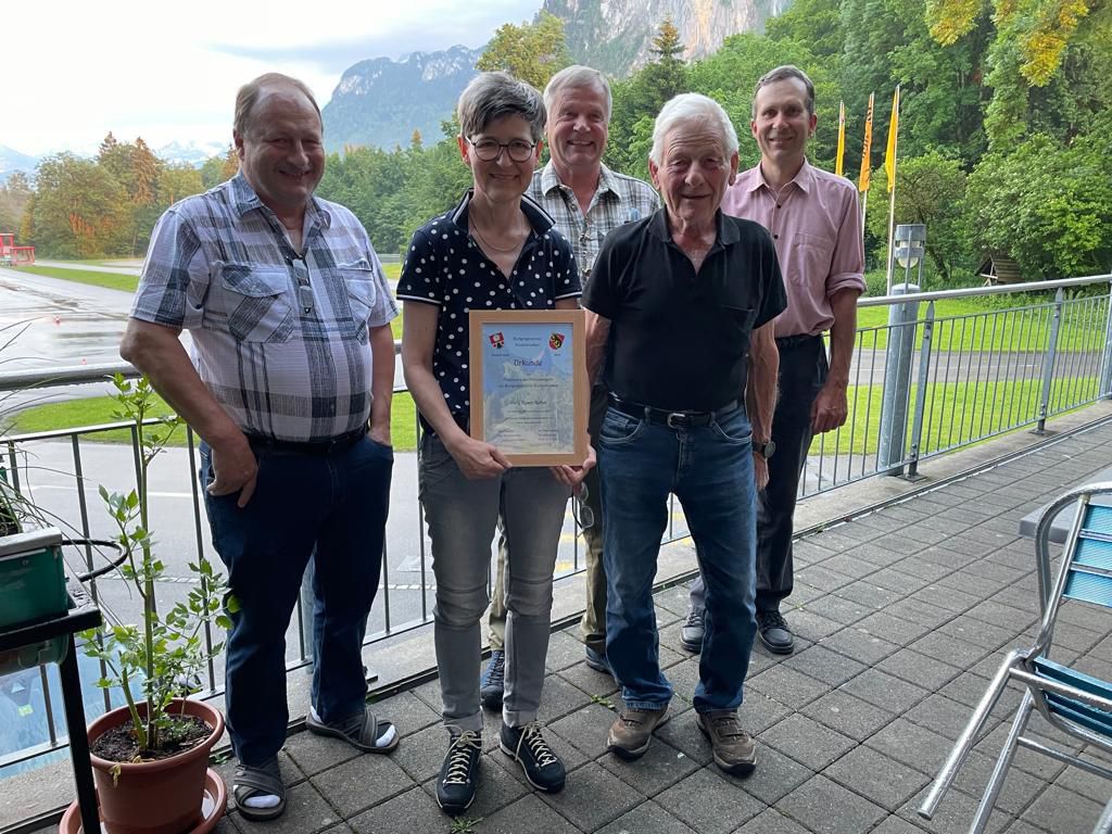 Burgergemeinde Niederstocken - Ehrenburgerrecht für 25 Jahre ...