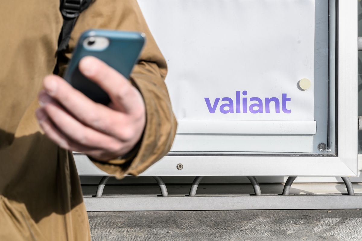 Valiant Bank lanciert App für Mobile-Banking – es hagelt Kritik ...