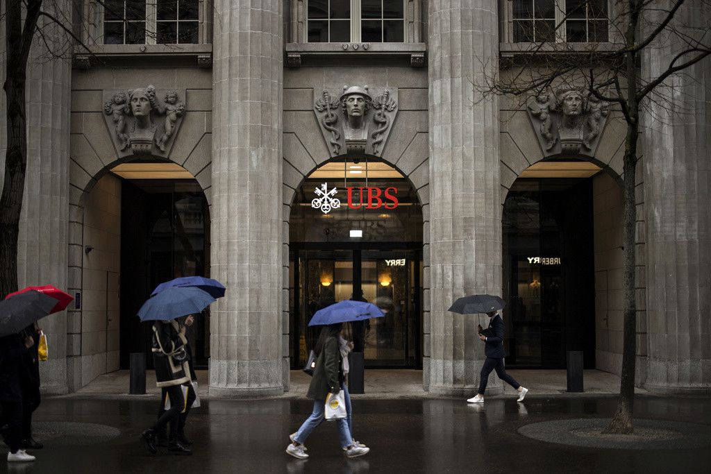 Neubesetzung bei UBS: Ulrike Hoffmann-Burchardi übernimmt neue Rolle ...