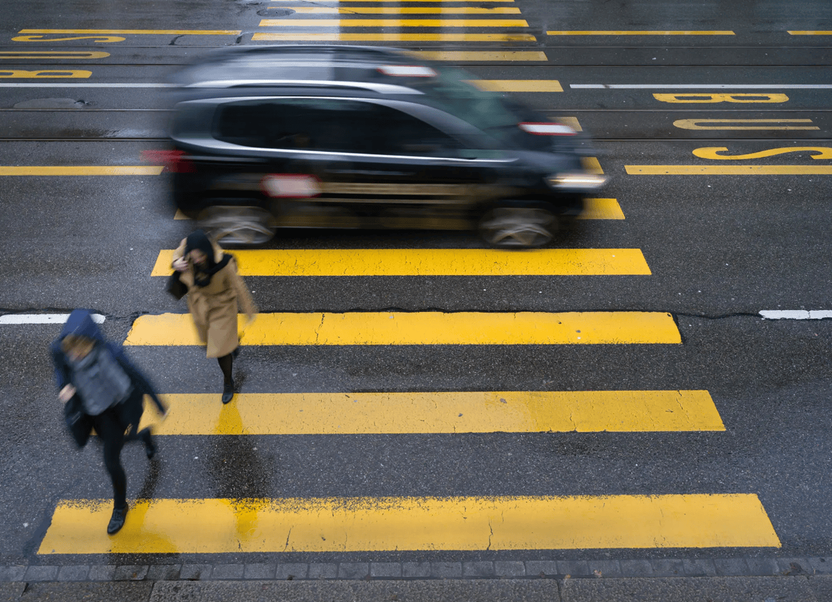 Quelles sont les règles en vigueur autour des passages piéton ...
