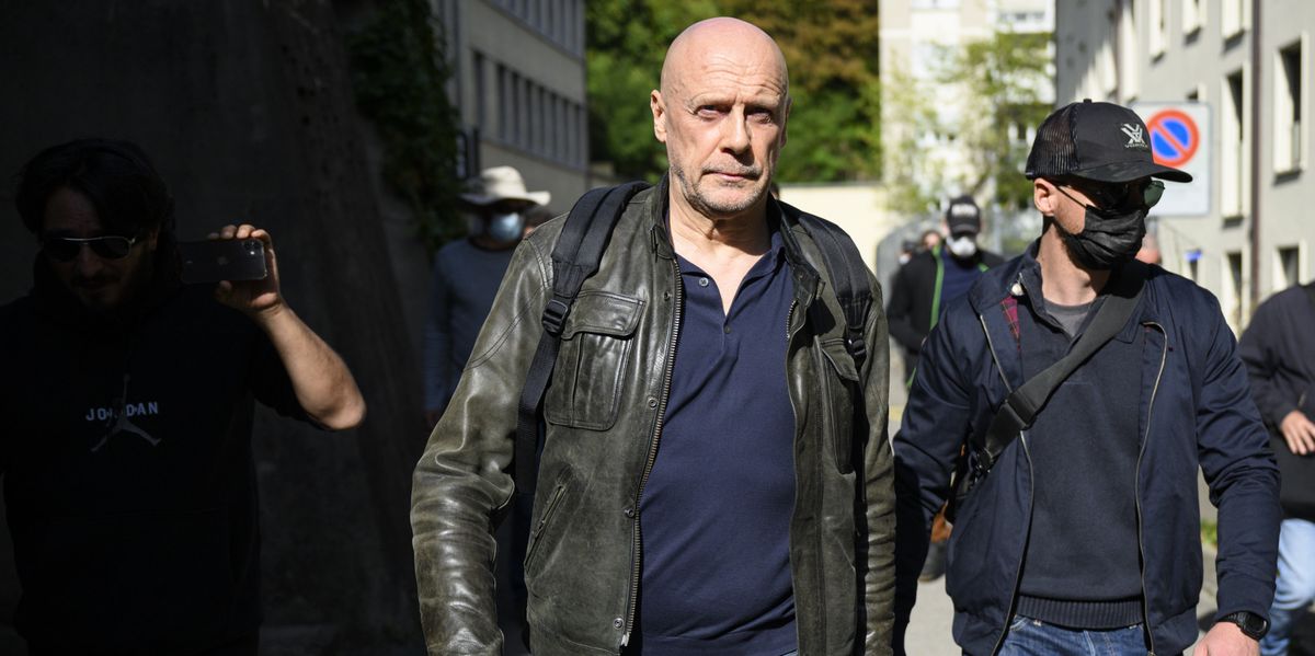Alain Soral: condamné à 1 an de prison ferme en France