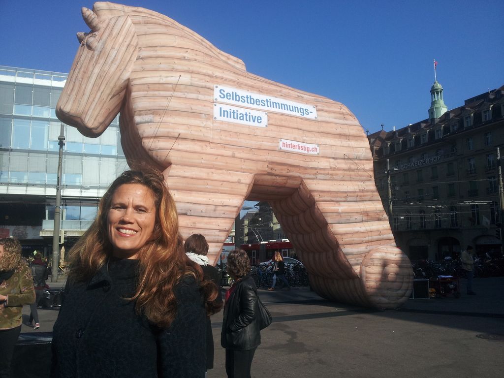 Gummipferd gegen SVP-Initiative | Der Bund