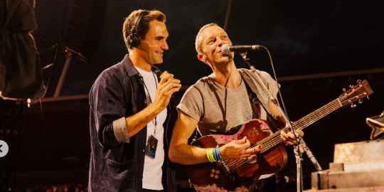 Roger Federer performt mit Coldplay in Zürich | Berner Zeitung