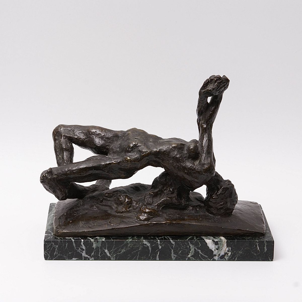 Galerie genevoise: Lionel Latham montre la sculpture suisse classique ...