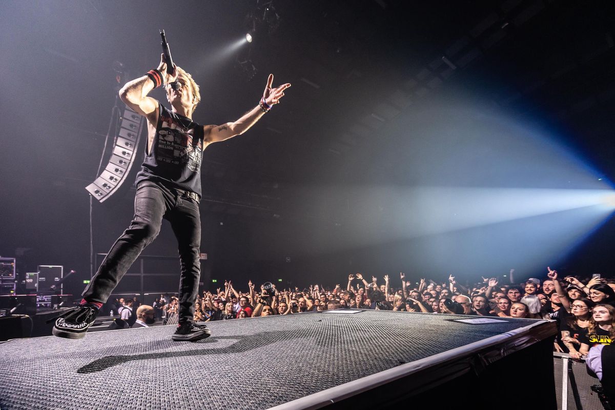 Sum 41 et Simple Plan: Le show explosif des patrons du pop-punk à la ...