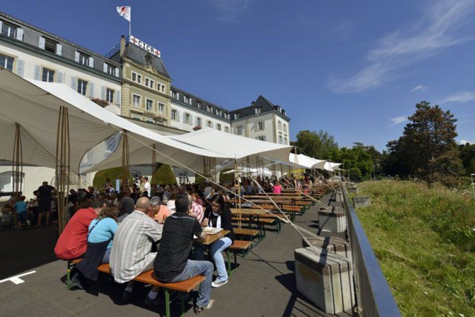 Plus de 5000 curieux ont visité le siège du CICR | Tribune de Genève