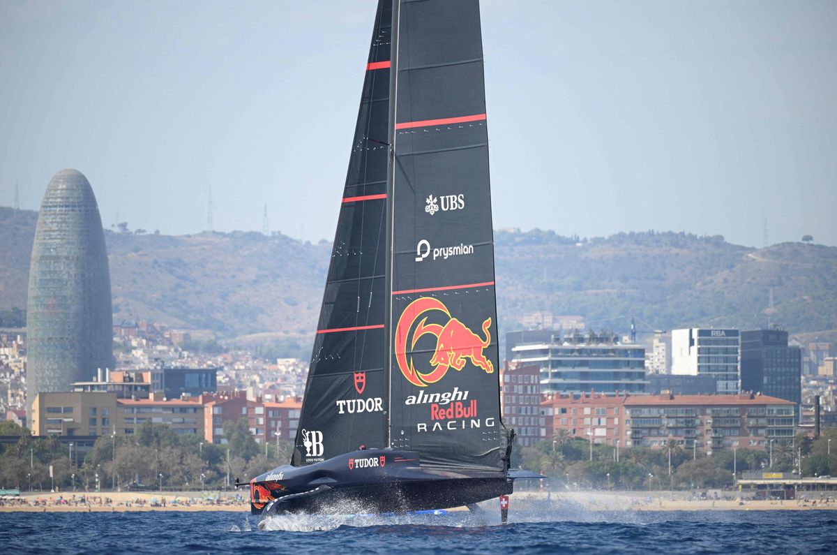 Voile: «Alinghi» est toujours en vie à la Coupe Louis-Vuitton | 24 heures