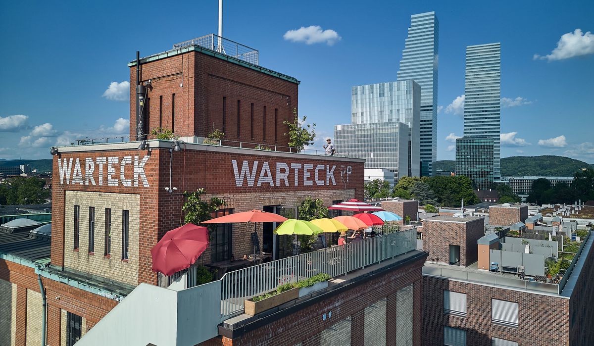 Die schönsten Rooftop-Bars: Auf einen Cocktail über den Dächern von ...