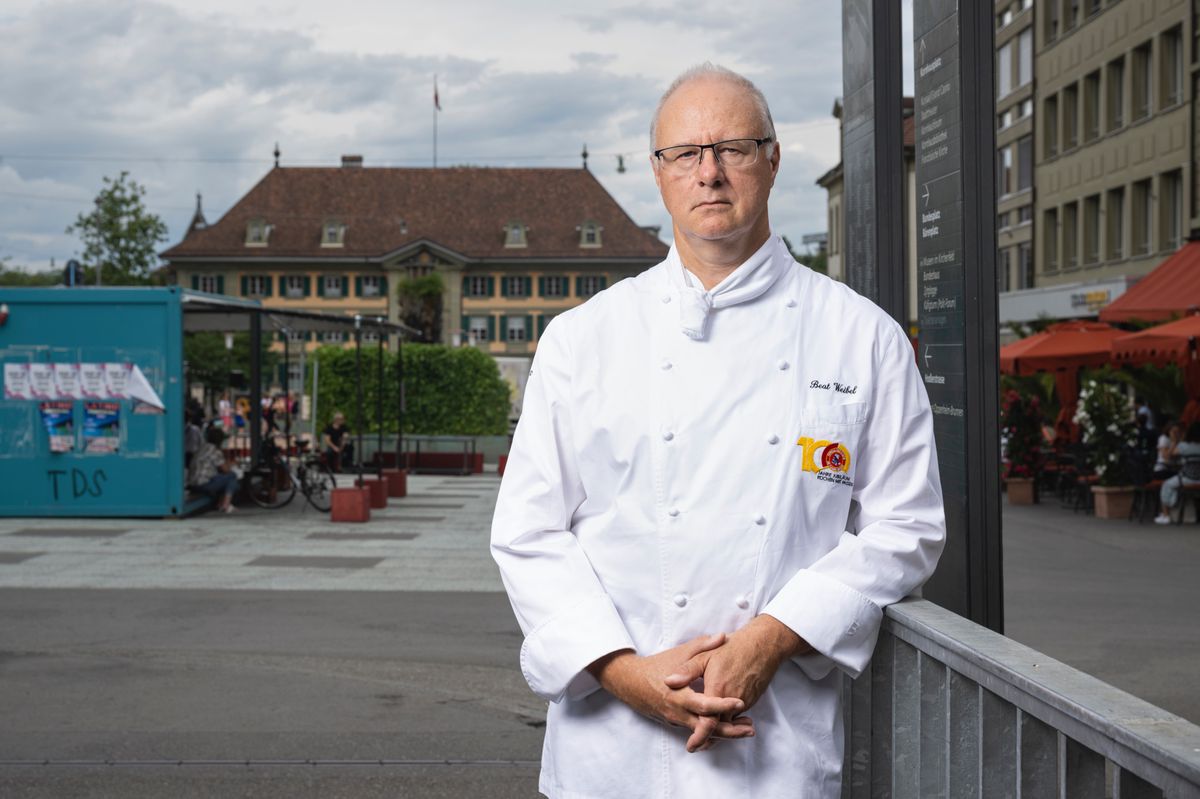 Gerangel um Waisenhausplatz: Unia-Demo verdrängt Chefköche-Fest an den ...