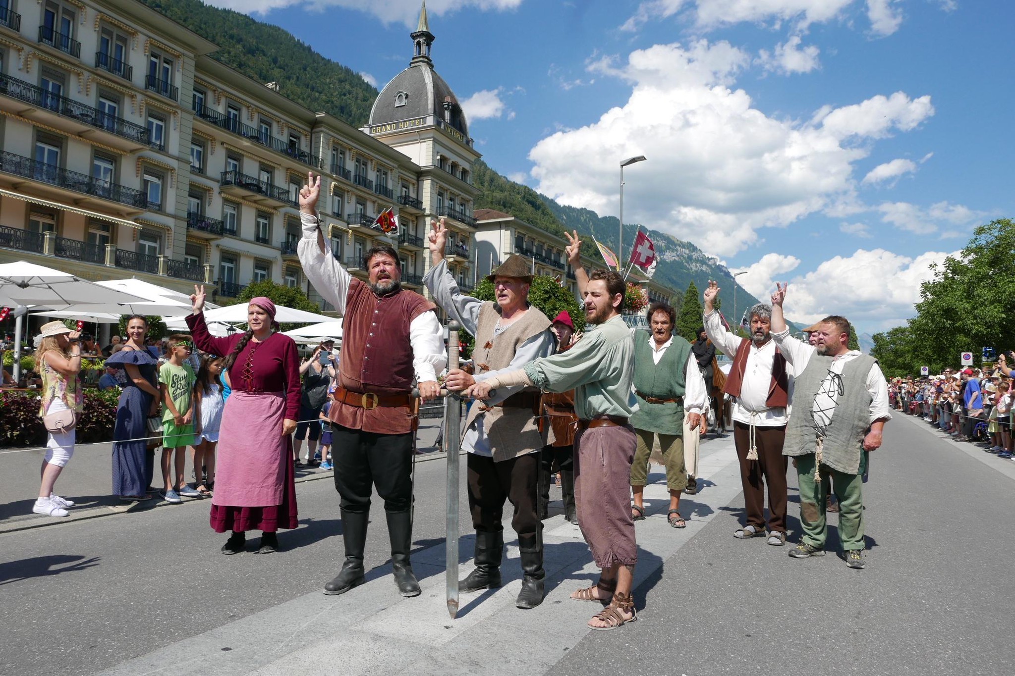 Augustfeier in Interlaken: 1. August, ein Fest, feierlich und echt ...