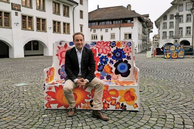 Bänkli bringen über 11'000 Franken ein | Berner Zeitung