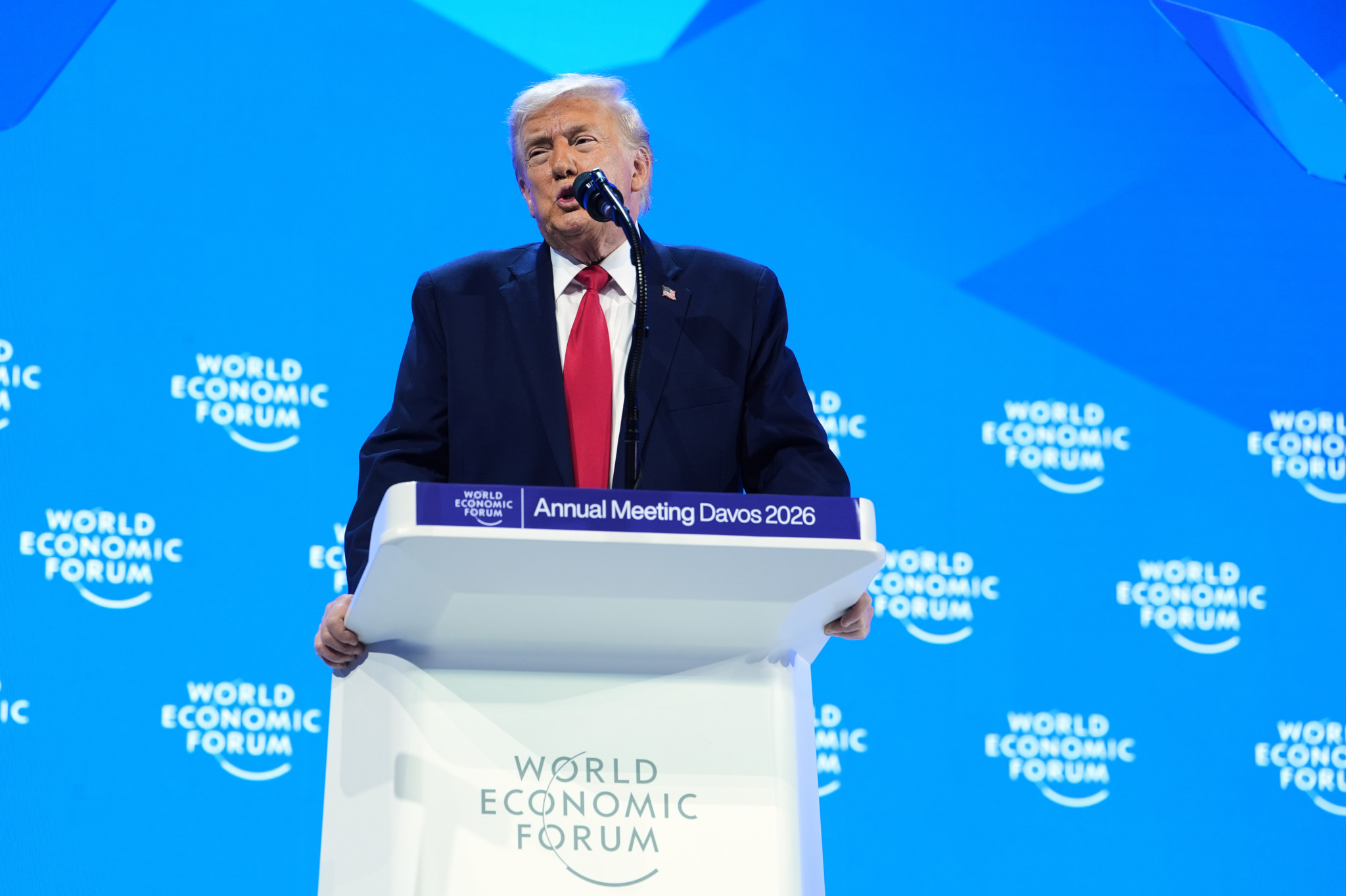 DIRECT. WEF: Trump est reparti après avoir parlé avec Zelensky