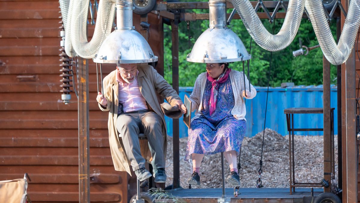 Le spectacle Silo 8 de retour dans la carrière de St-Triphon (VD) - Le ...