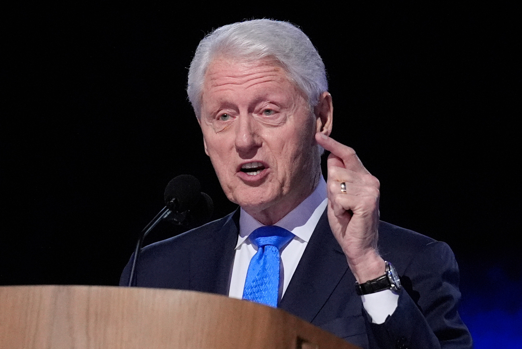 Bill Clinton: «Je n’ai rien su des crimes d’Epstein»