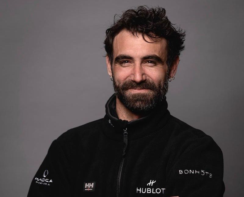 Alan Roura: tour du monde en solitaire, mais bien accompagné | Tribune ...