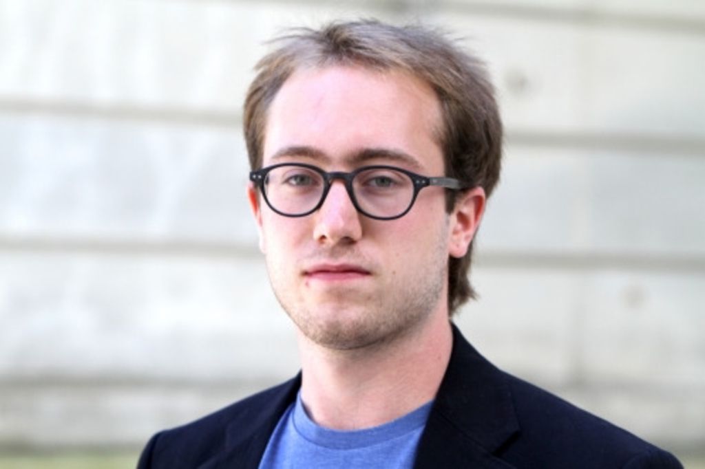 Le Prix Bibliomedia Suisse au Genevois Arthur Brügger | Tribune de Genève