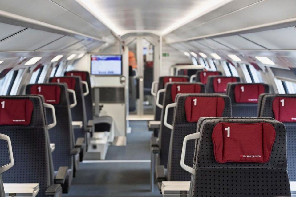 Les nouveaux trains à deux étages passent leurs derniers tests ...