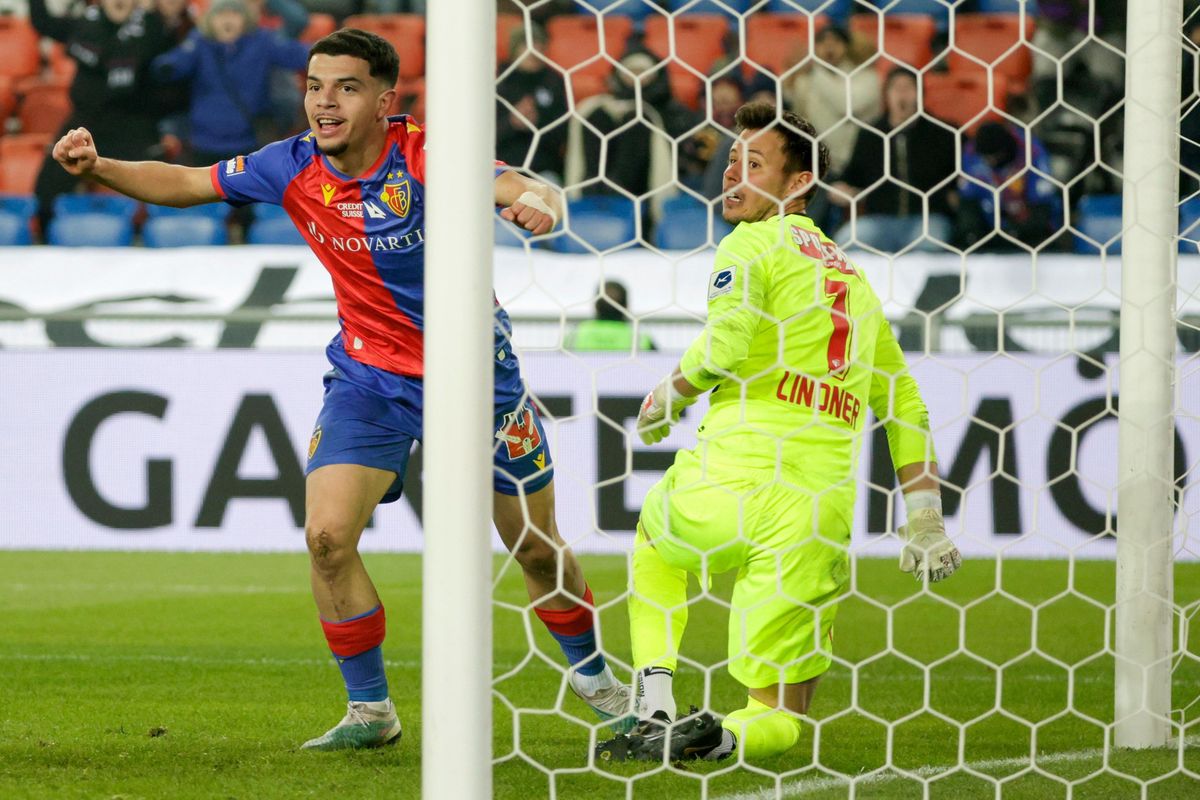 Vogels Premiere geglückt: Der FCB dreht die Partie und holt den ersten ...