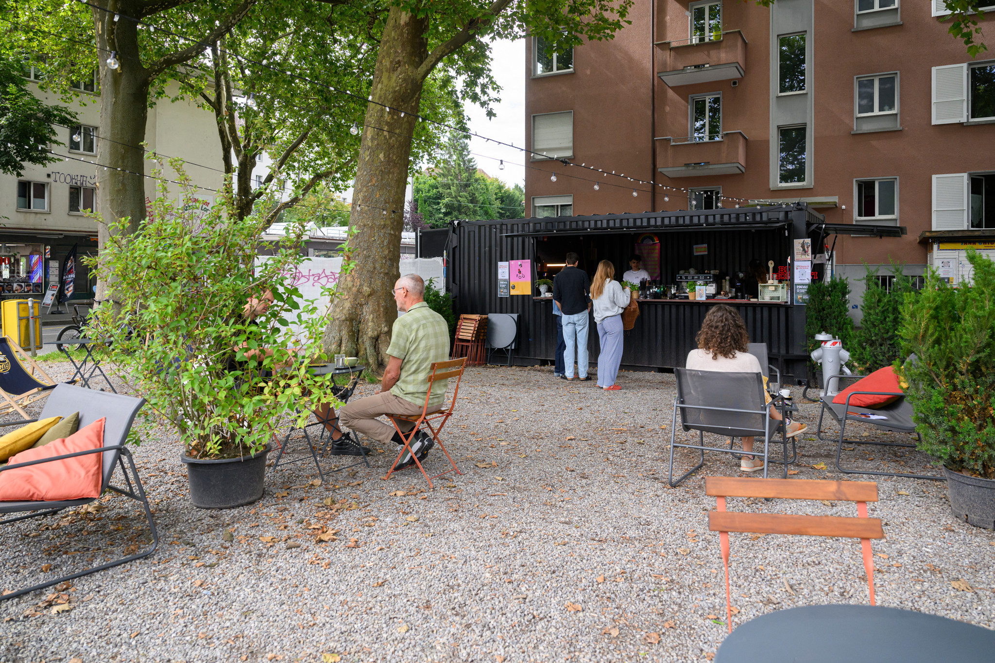 Bern: Pop-up Midas am Loryplatz vom Matcha-Hype beflügelt