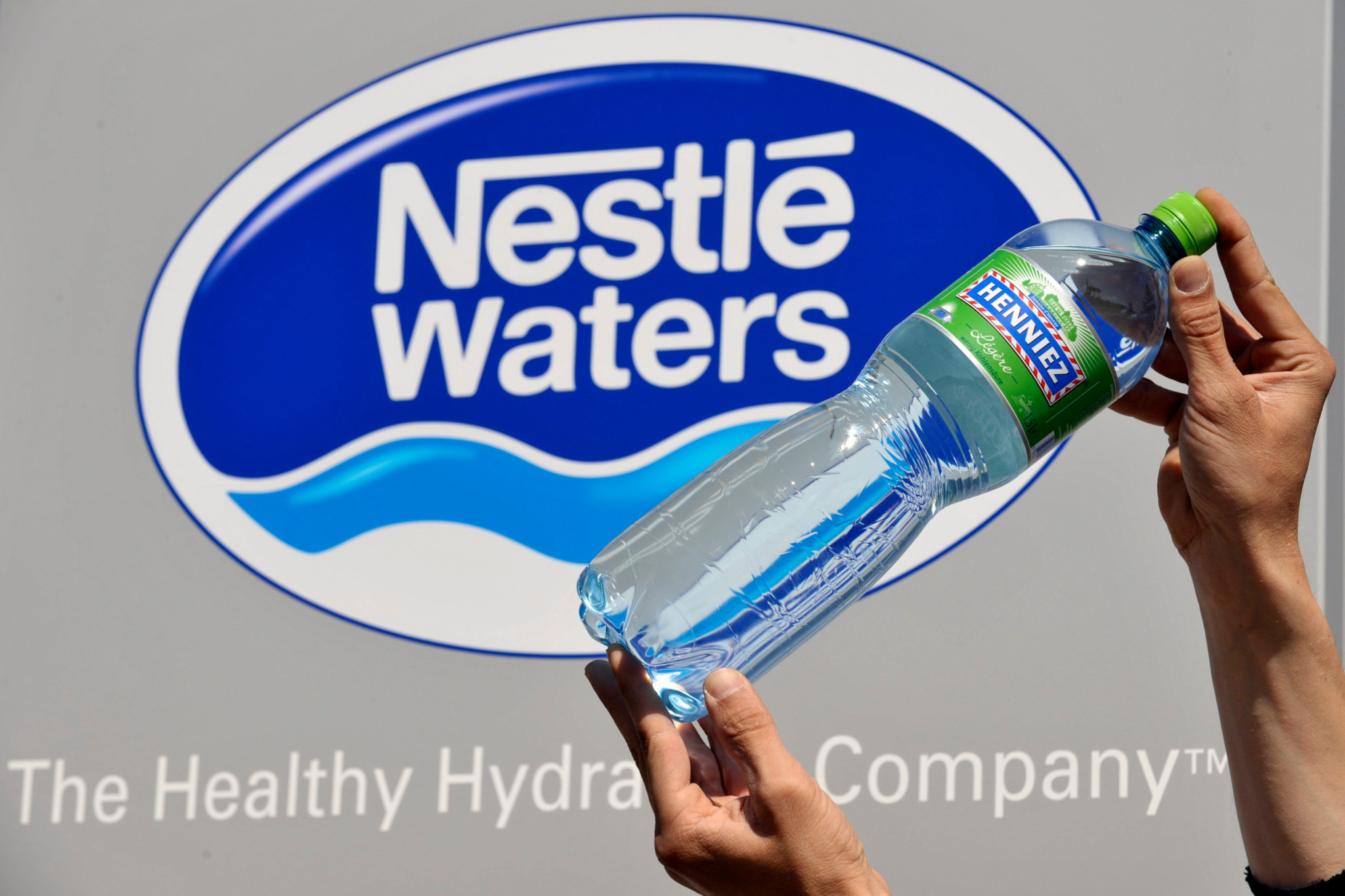 Nestlé Waters: 2 Millionen Euro Busse in Frankreich | Tages-Anzeiger