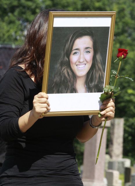 La Norvège enterre ses premiers morts | Tribune de Genève