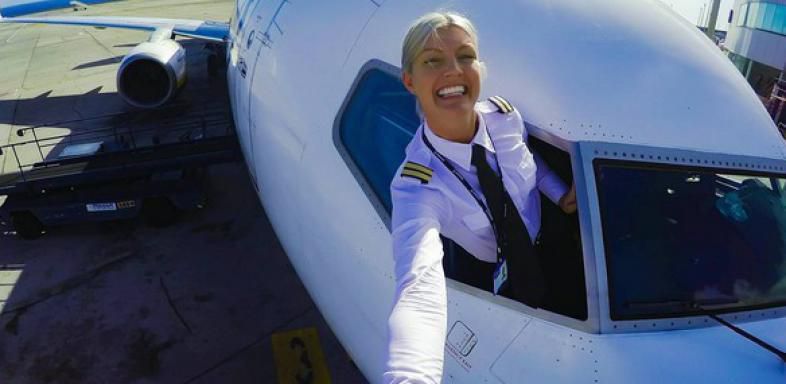 Maria Petterson – Das ist die heißeste Pilotin, seit es Flugzeuge gibt ...